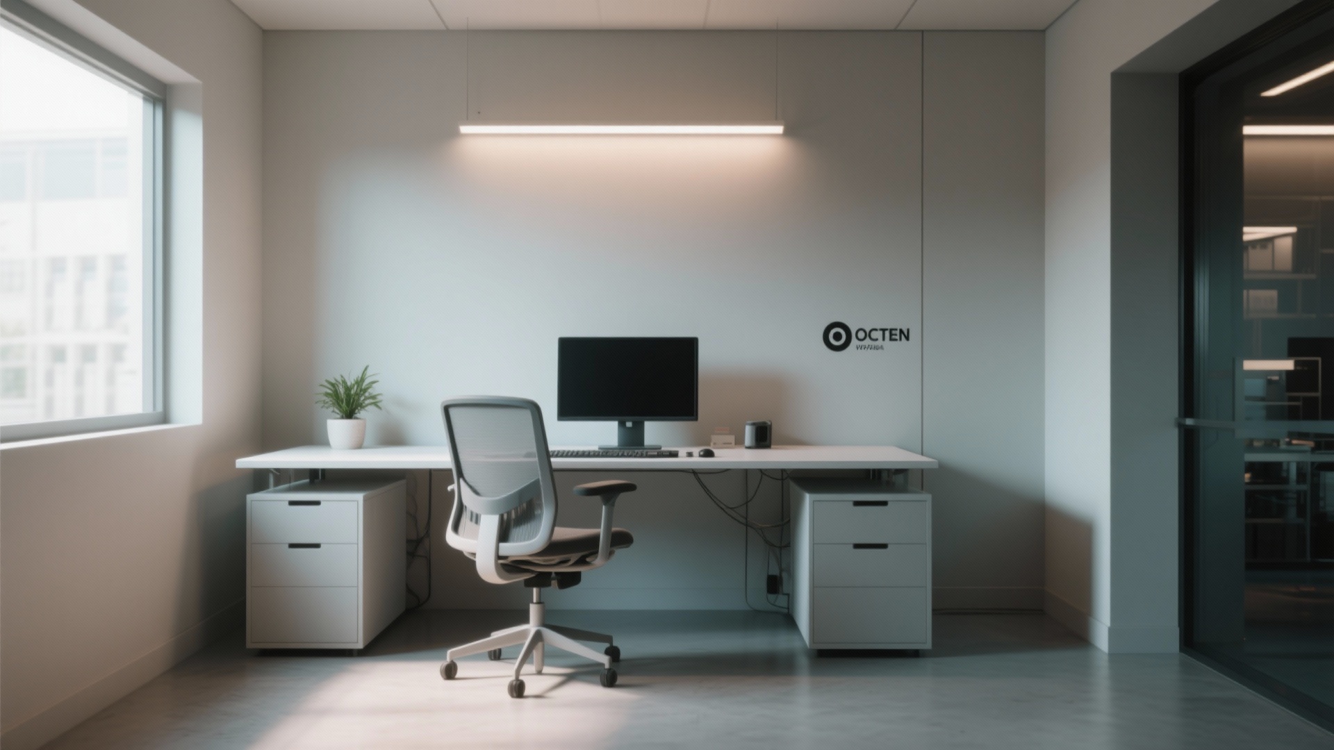 Small Computer Room Design Feels Cramped? 5 Fixes